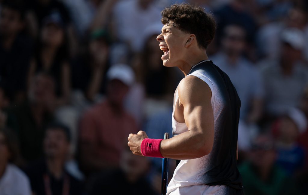 Live Streaming for the 2024 ATP Tour and WTA Events in Houston, Estoril ...